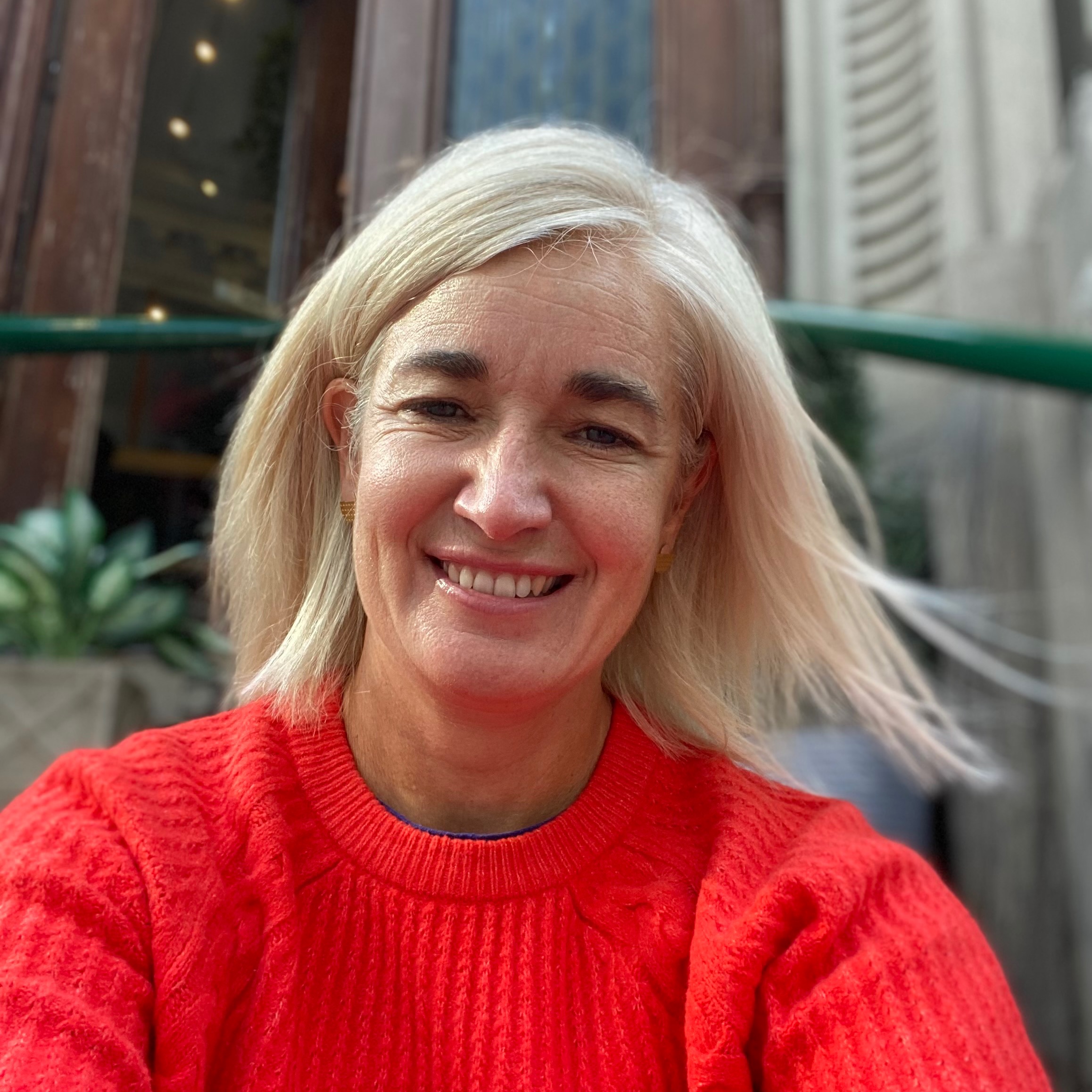 Dr Janine van Someren