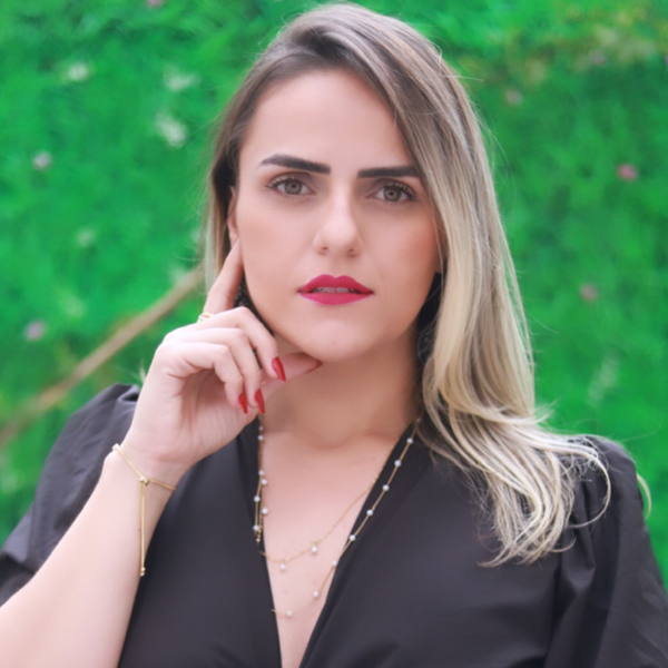 ANGELA TONON — Bio Site