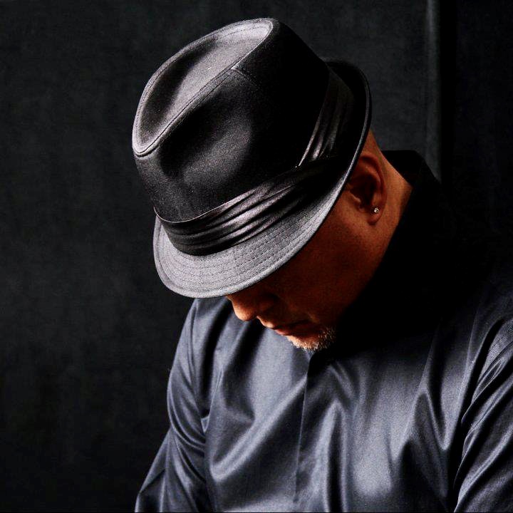 Benjamin Reyes — Bio Site