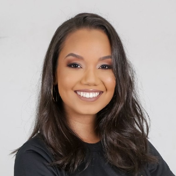 Tatielly Salles — Bio Site