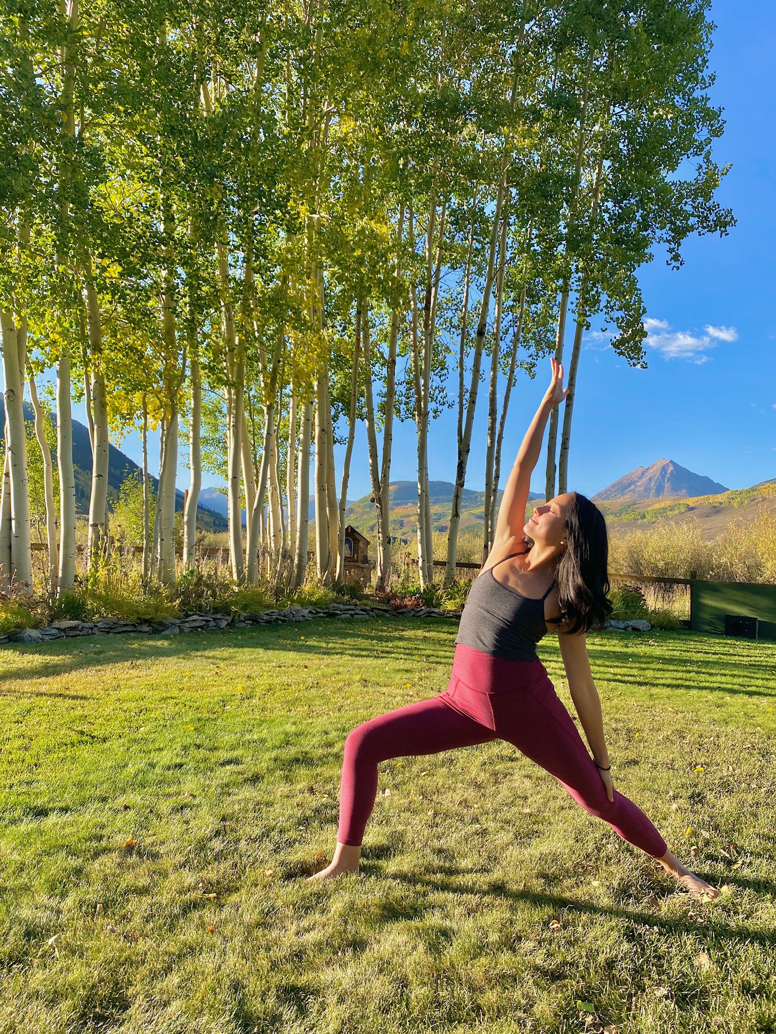 Sara Flows — Bio Site