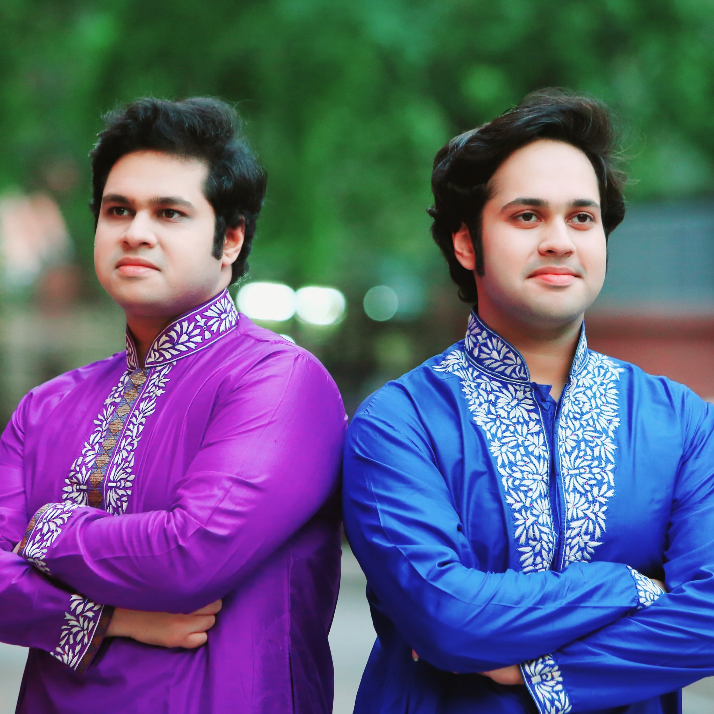 Mohan Brothers — Bio Site