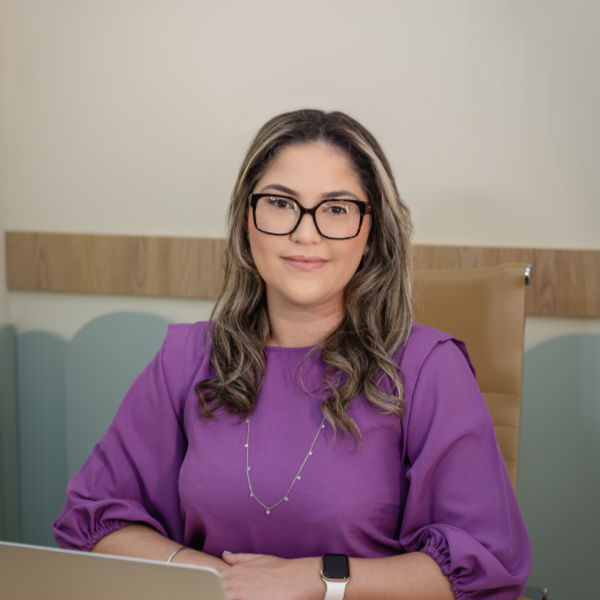 Jamille Coutinho Alves — Bio Site