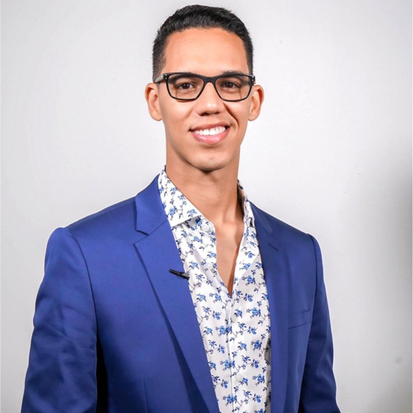 Rafael Salas — Bio Site