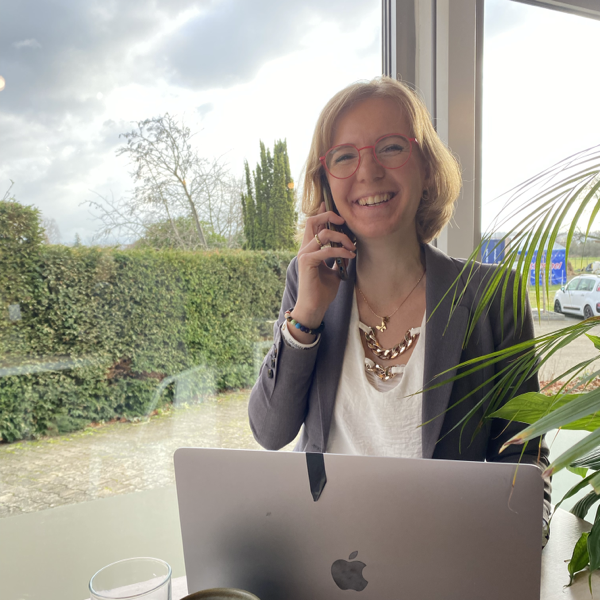 Manuela Seitz — Bio Site