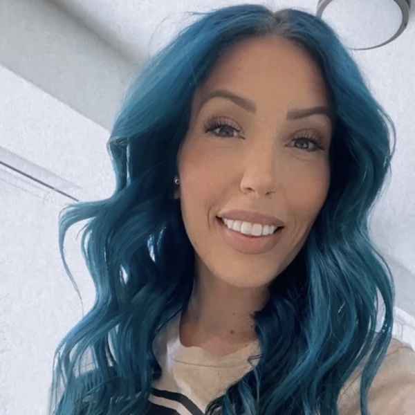 Megan LaRiviere — Bio Site