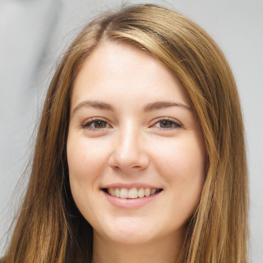 Kelly Moda — Bio Site