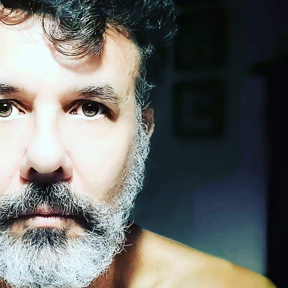 Alexandre Troccoli — Bio Site