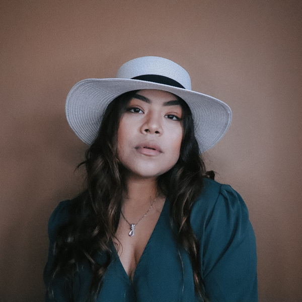 Joss Gomez — Bio Site