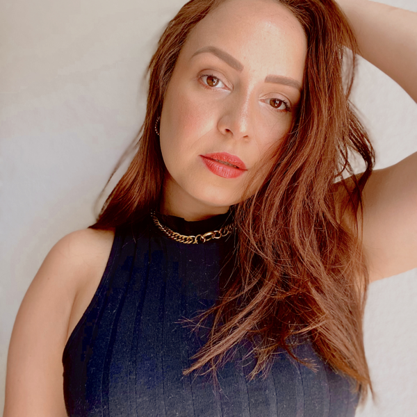 Estephanía — Bio Site