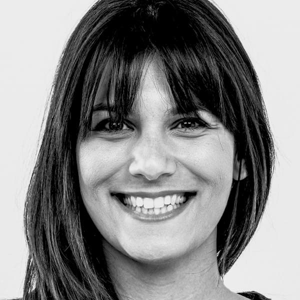 English with Martina — Bio Site