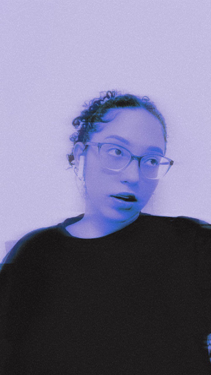 Andrea Flores Pichi — Bio Site