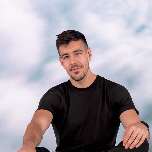 Matt Ritchie — Bio Site