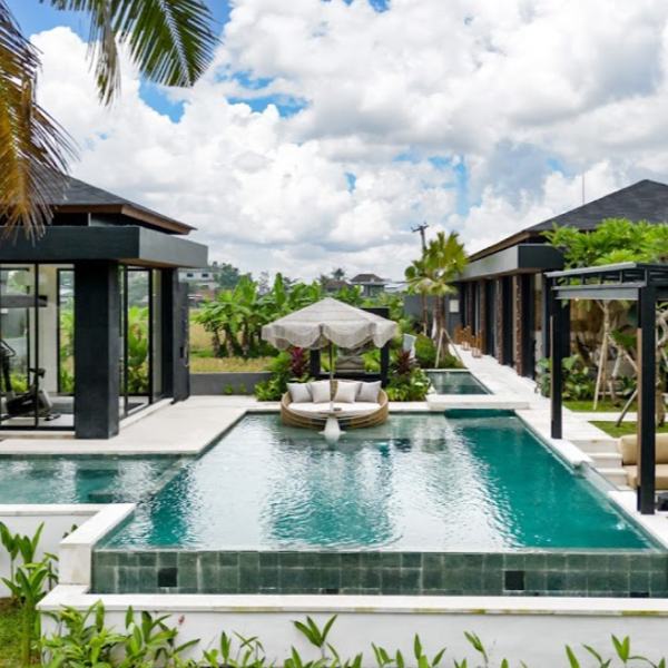 Villa Infinity — Bio Site