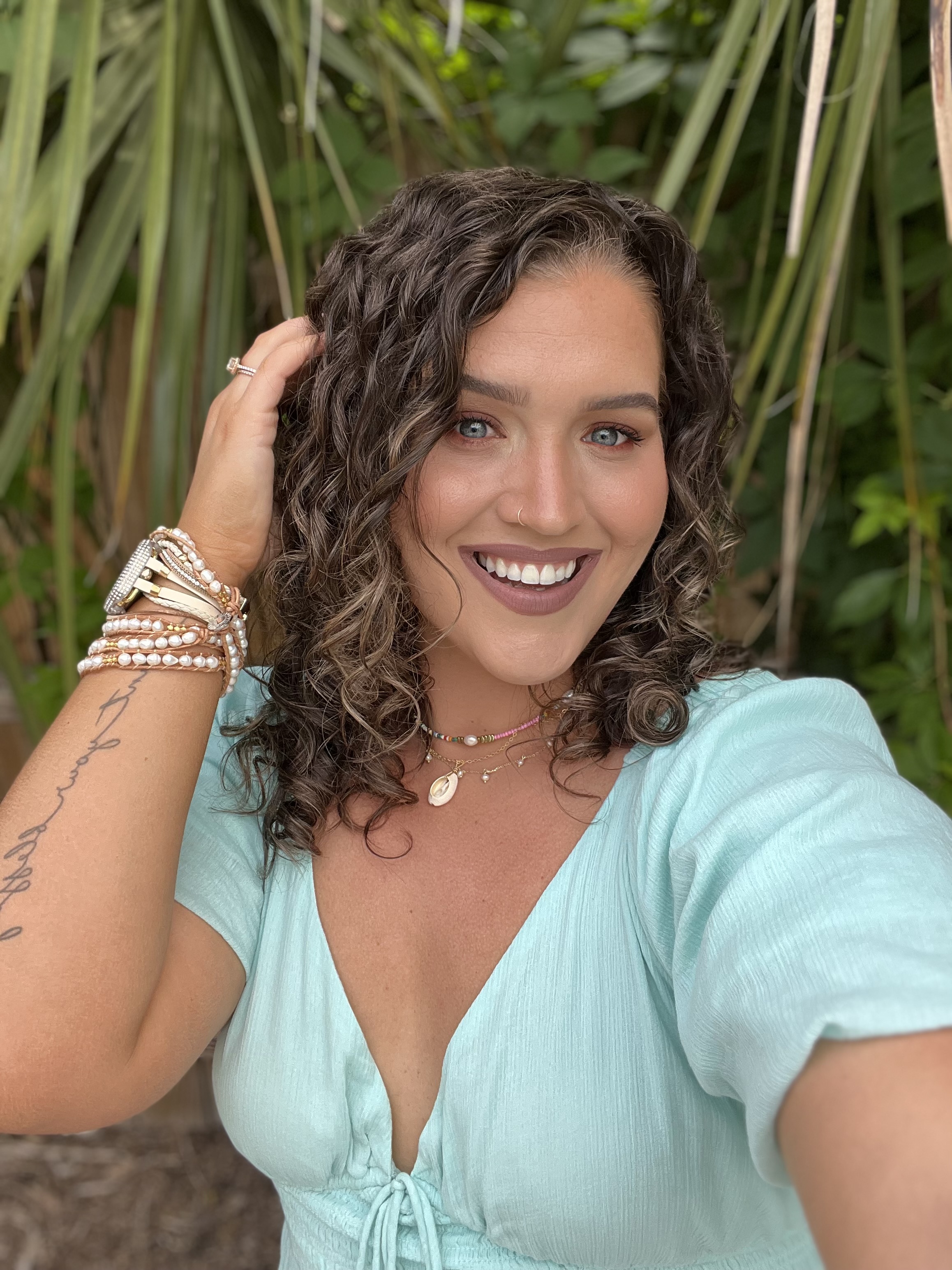 Ashley Behrends — Bio Site