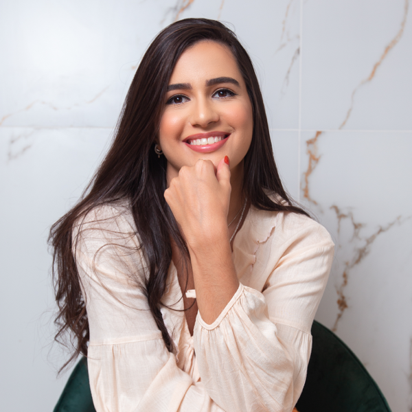 Alexia Sousa — Bio Site