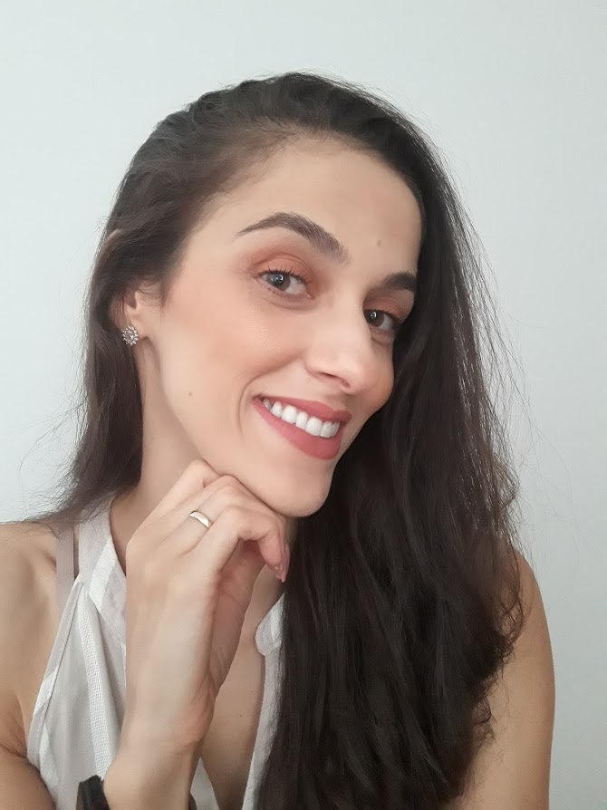 Dayane Moreira — Bio Site