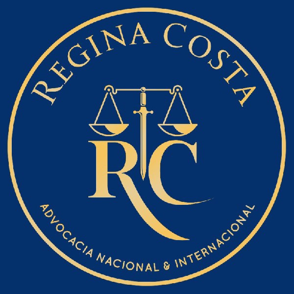 Regina Costa — Bio Site
