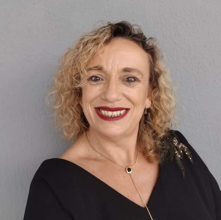 SANDRA HOFFMEISTER — Bio Site