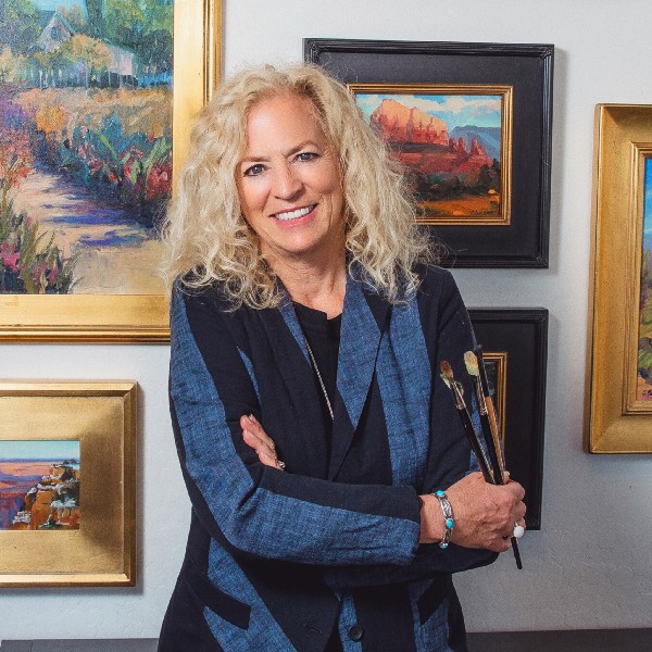 Carrie Curran — Bio Site