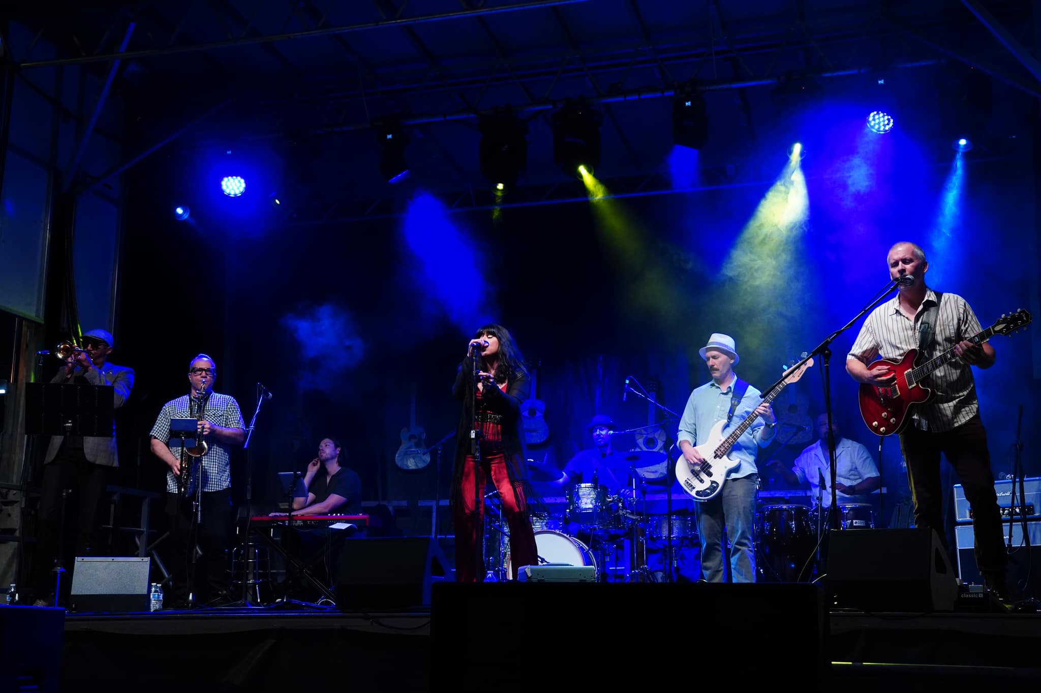 Ruby Velle & The Soulphonics — Bio Site