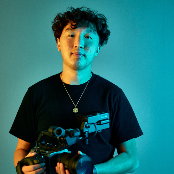 Russell Chau — Bio Site