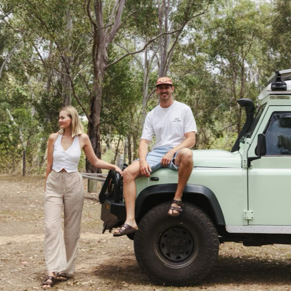 Andy & Max Land Rover Defender Vanlife