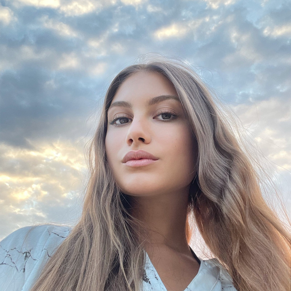 Stella Ivanova — Bio Site