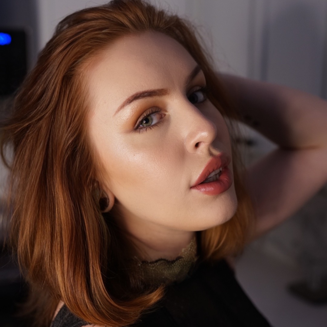 Elite Confidante & Eternal Muse