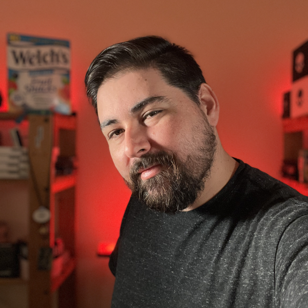 Thomson Visuals — Bio Site