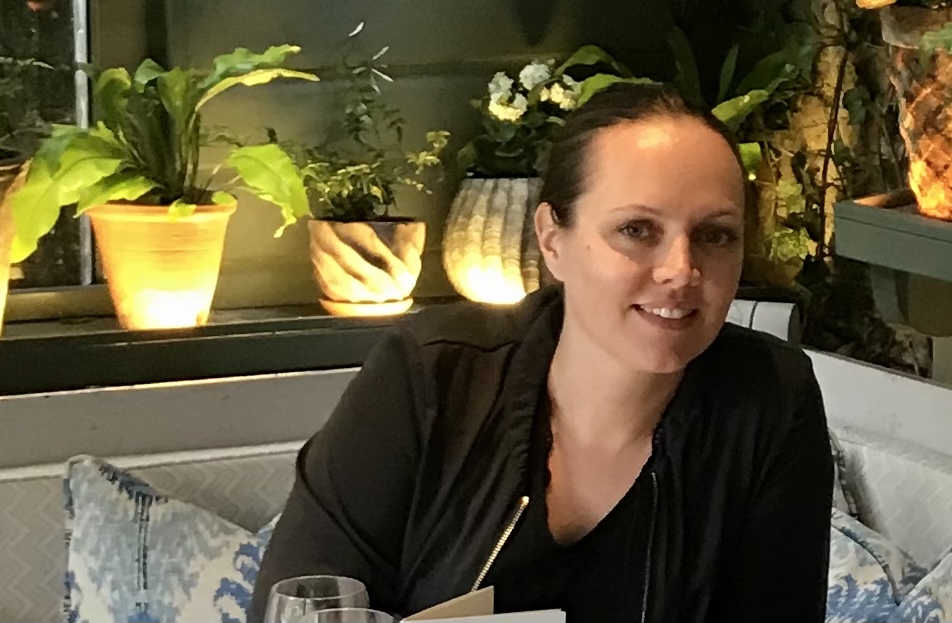 Robyn Hancock — Bio Site