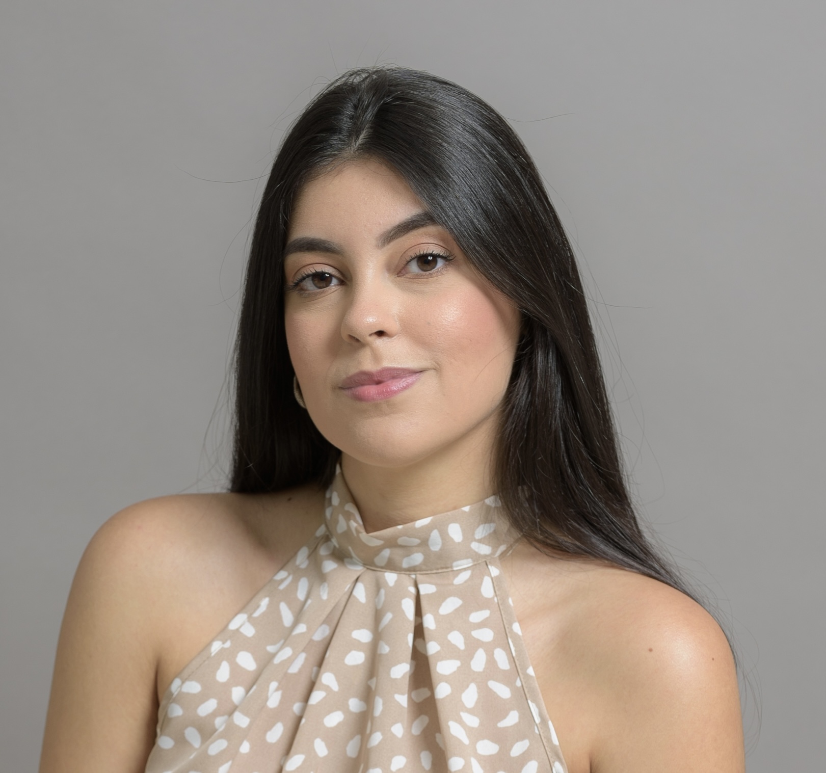 Danielle Fama — Bio Site