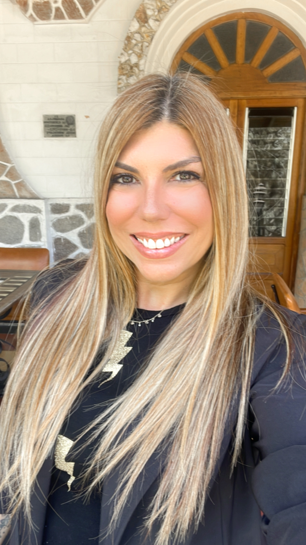 Hilda Moreno — Bio Site