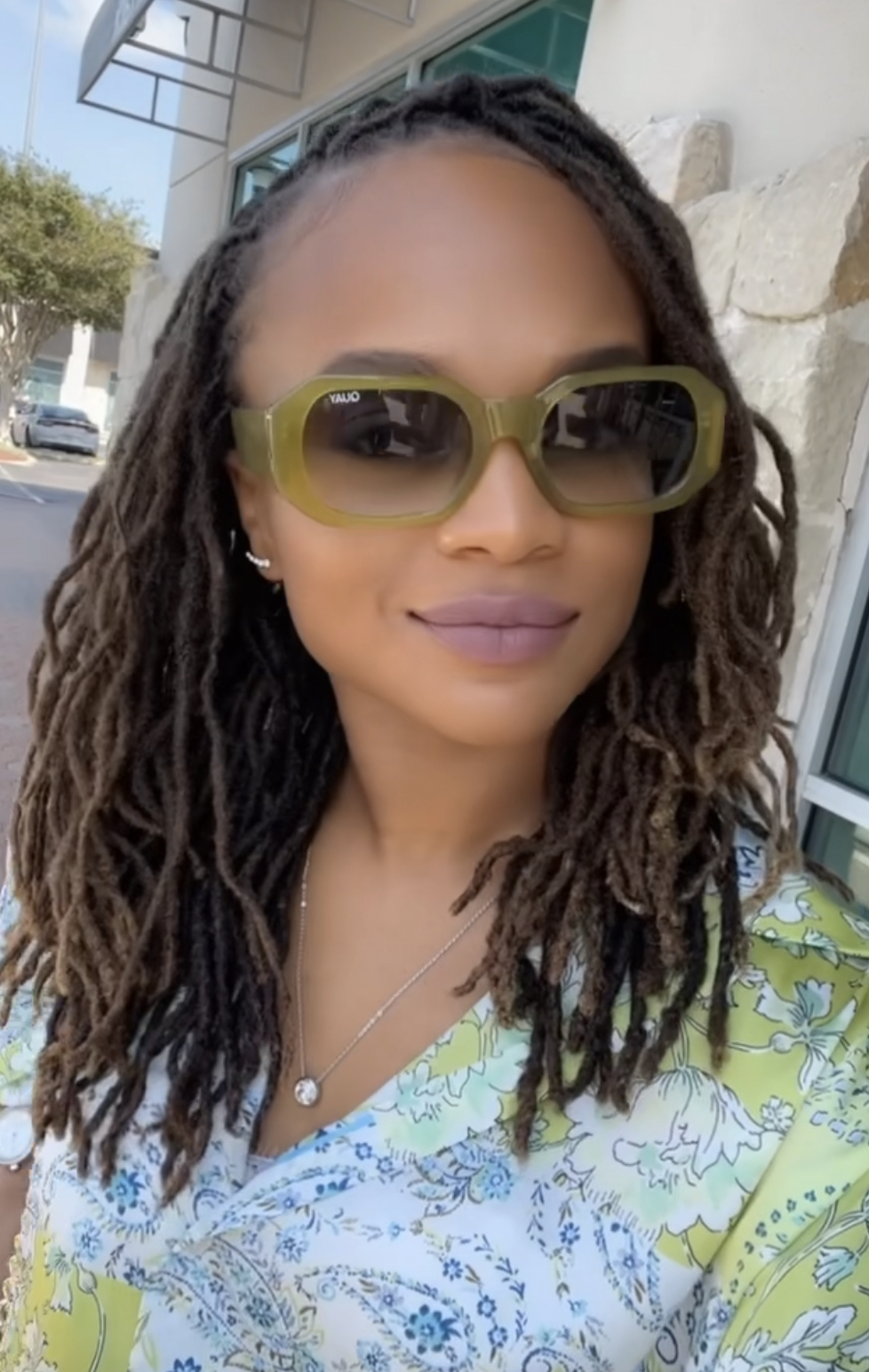 Schellishell — Bio Site