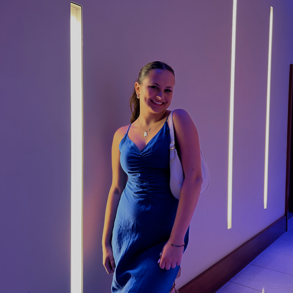 @claudiamazurk — Bio Site