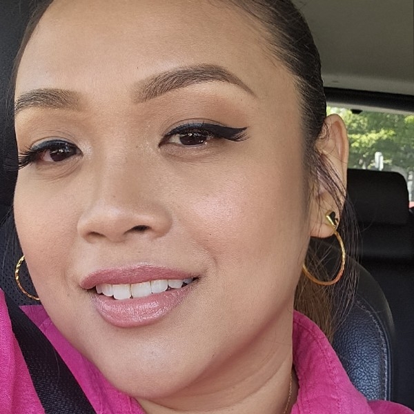 Myra Barrientos — Bio Site