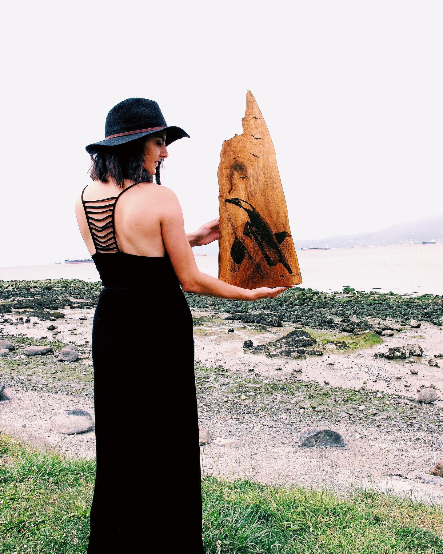 Bisa Lisa Studio — Bio Site