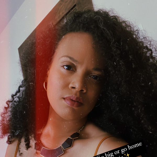 Sheyna James — Bio Site