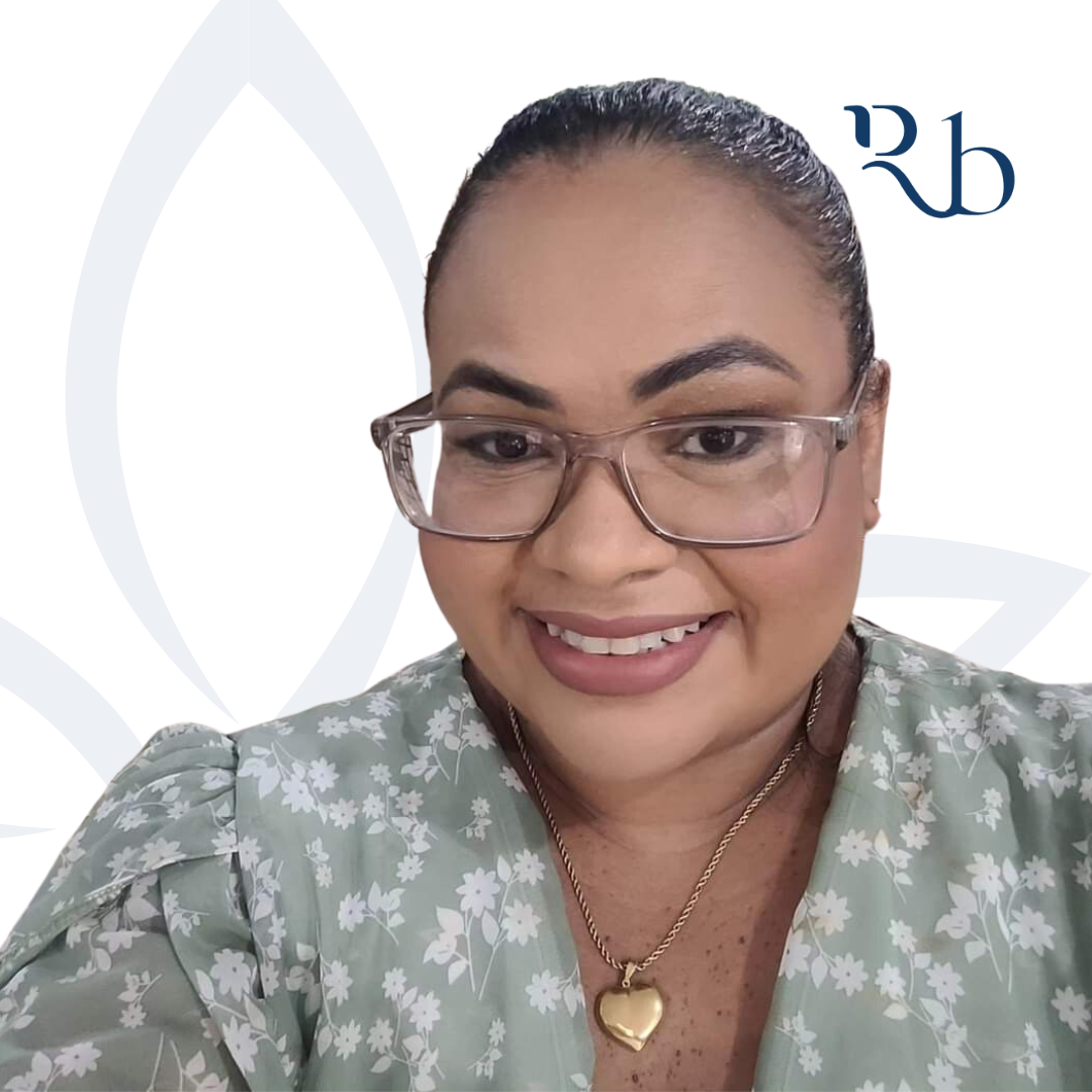 Dra. RENATA BELO — Bio Site