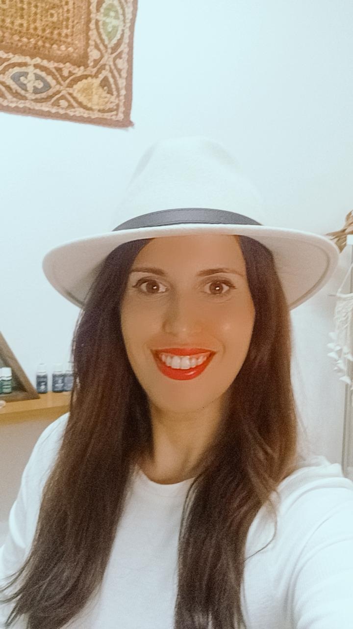 Laura Ortega — Bio Site