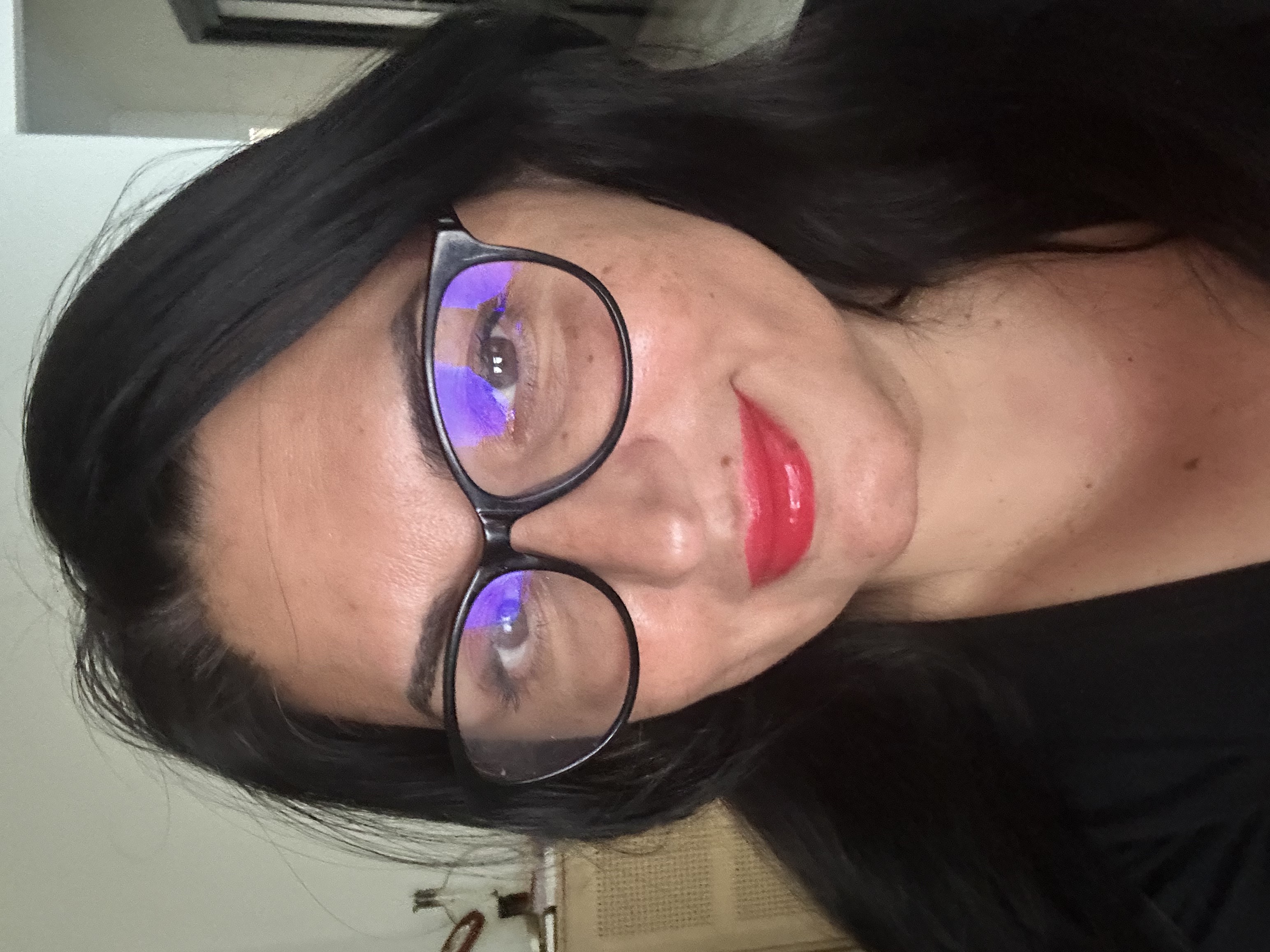 KARINE PEREZ — Bio Site