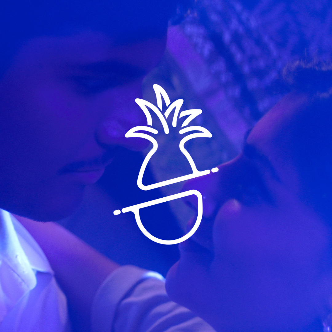 PINEAPPLE CUT PICTURES