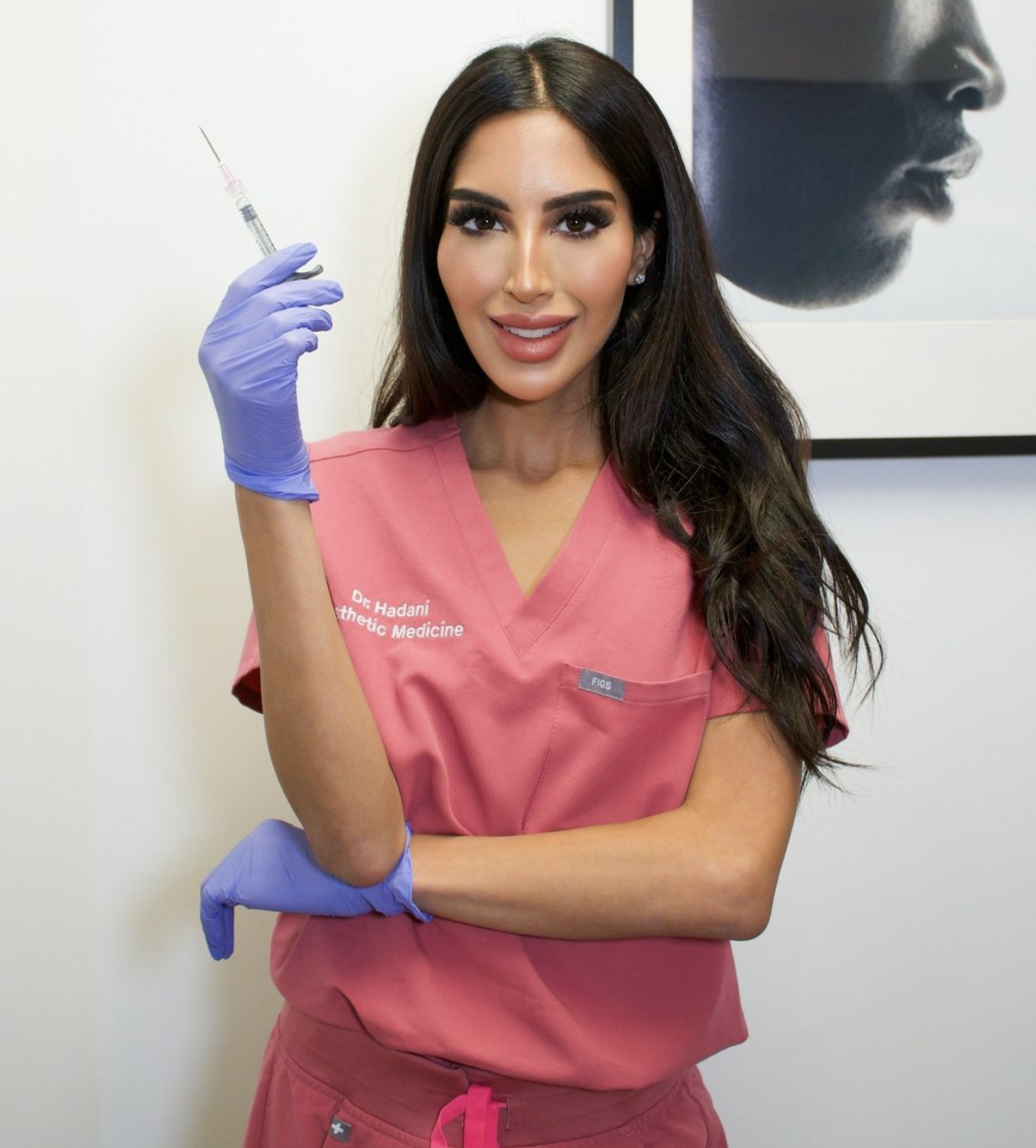 Dr. Zeeanna Hadani — Bio Site