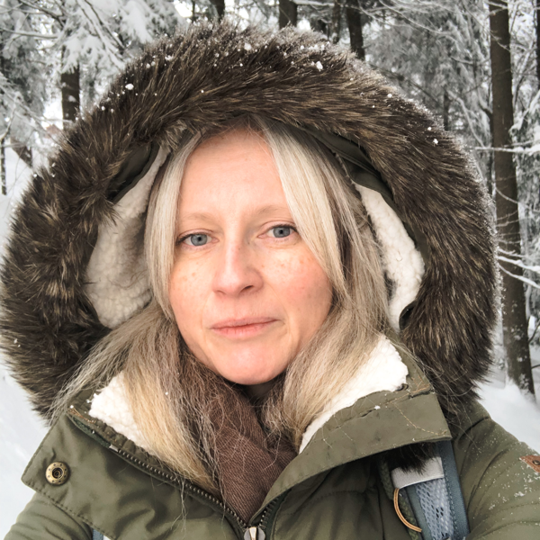 Emma Godfrey Pigott — Bio Site