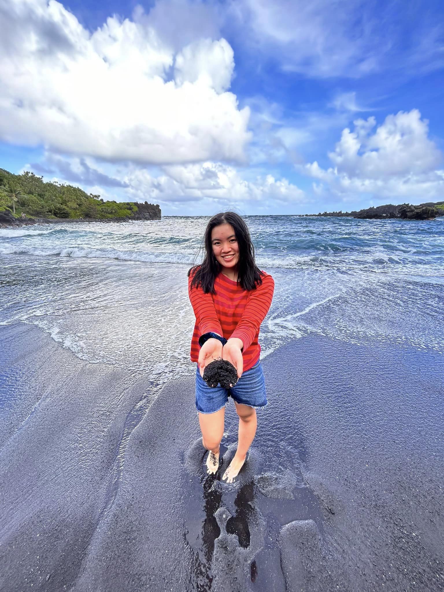 Aimee X. — Bio Site