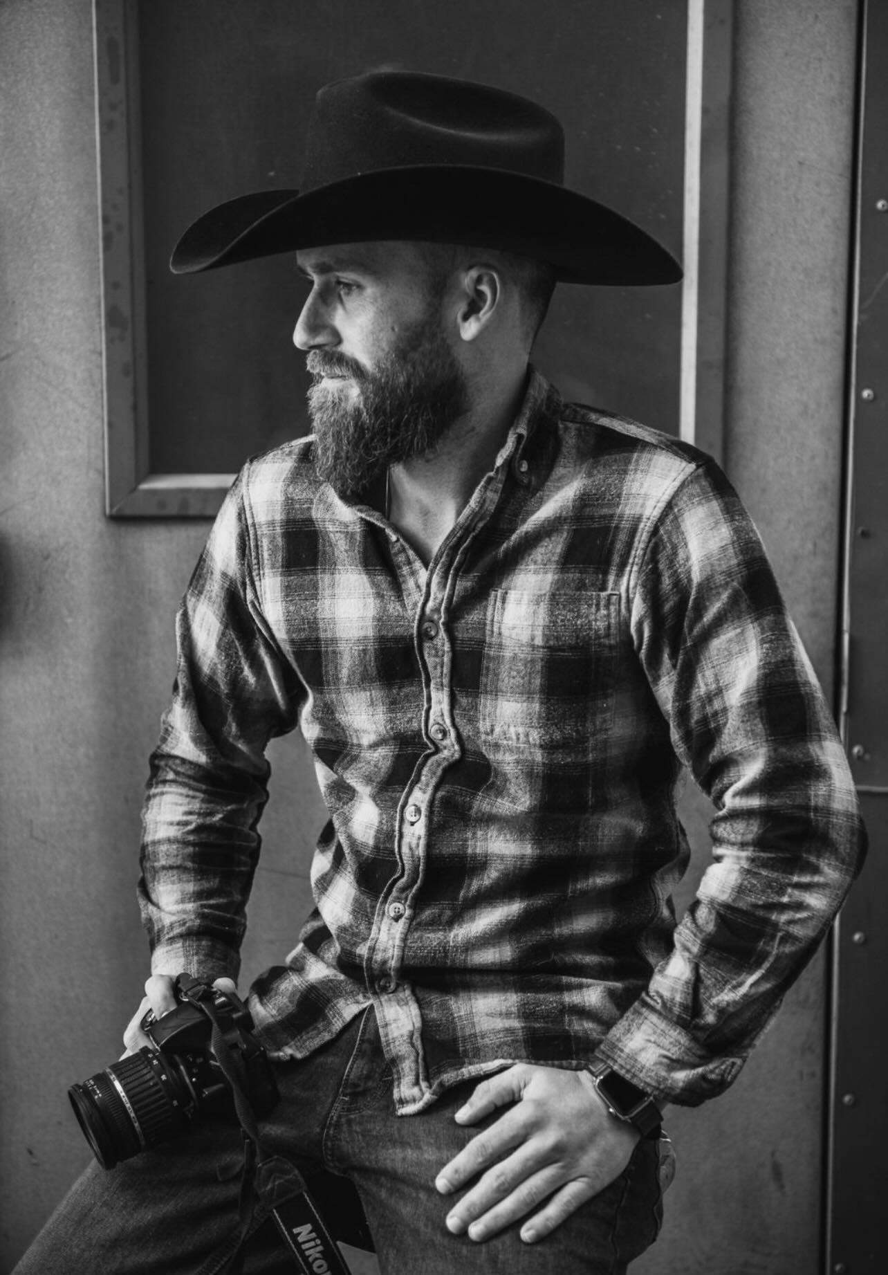 Colton Tyler Boudoir Studio — Bio Site