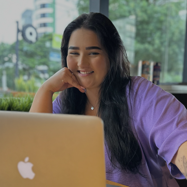 Ana | Baimy Design Studio — Bio Site