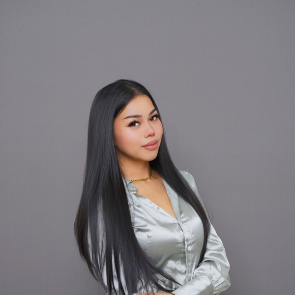 LOLLY'S ROOM — Bio Site