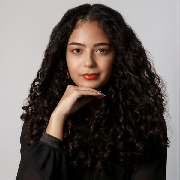 Ana Jimenez — Bio Site