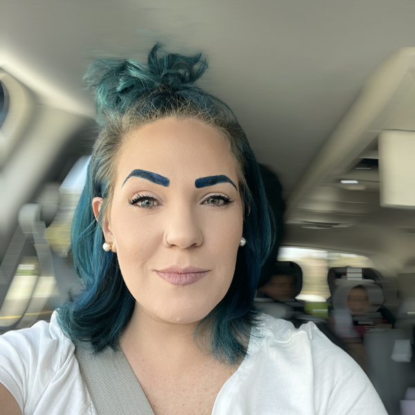 Emily Hickey — Bio Site